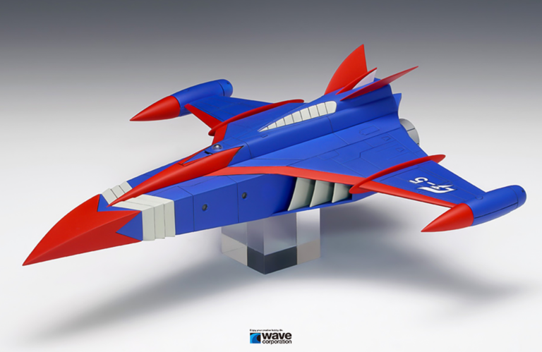 Gatchaman God Phoenix model kit from Wave Corporation | Toy Tales
