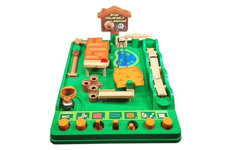 Run Yourself Ragged from TOMY (1979) | Toy Tales