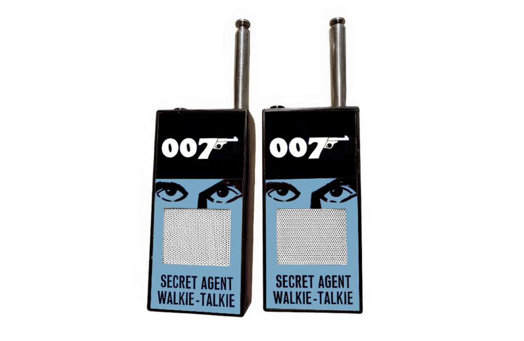 James Bond 007 Walkie Talkie Set from Gabriel (1965) | Toy Tales