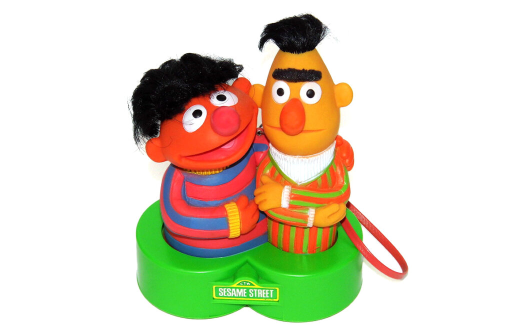 Bert ‘N Ernie Radio from Concept 2000 (1976) | Toy Tales Bert ‘N Ernie Radio from Concept 2000 (1976) | Toy Tales