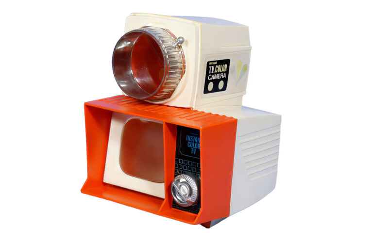 Instant TV from Remco (1967) | Toy Tales