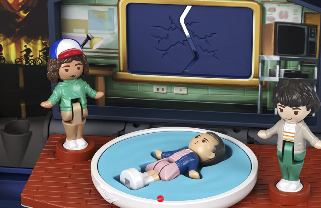 Polly Pocket Collector Stranger Things Compact from Mattel | Toy Tales