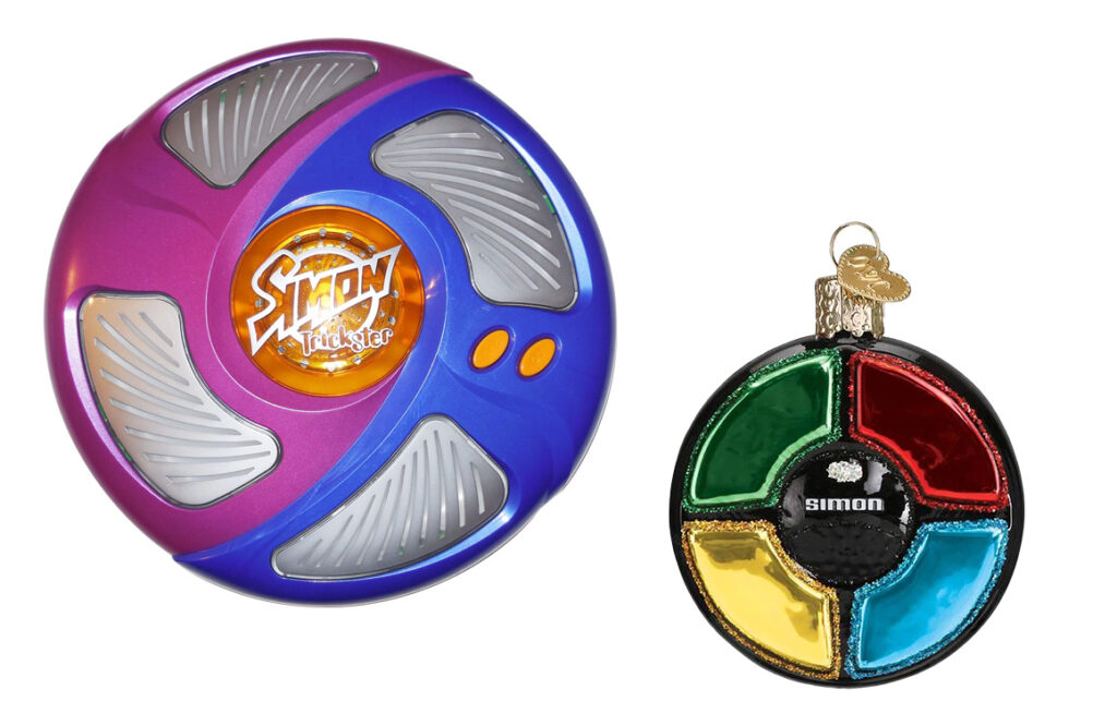 Simon Says Red, Green, Blue, Blue, Red! | Toy Tales
